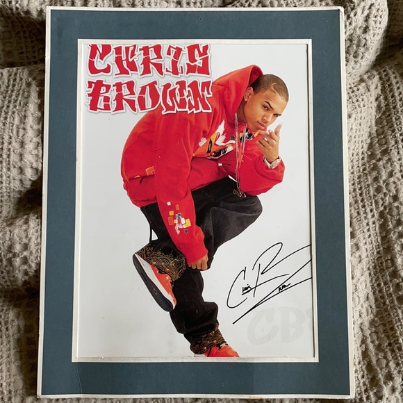 Chris Brown Autograph